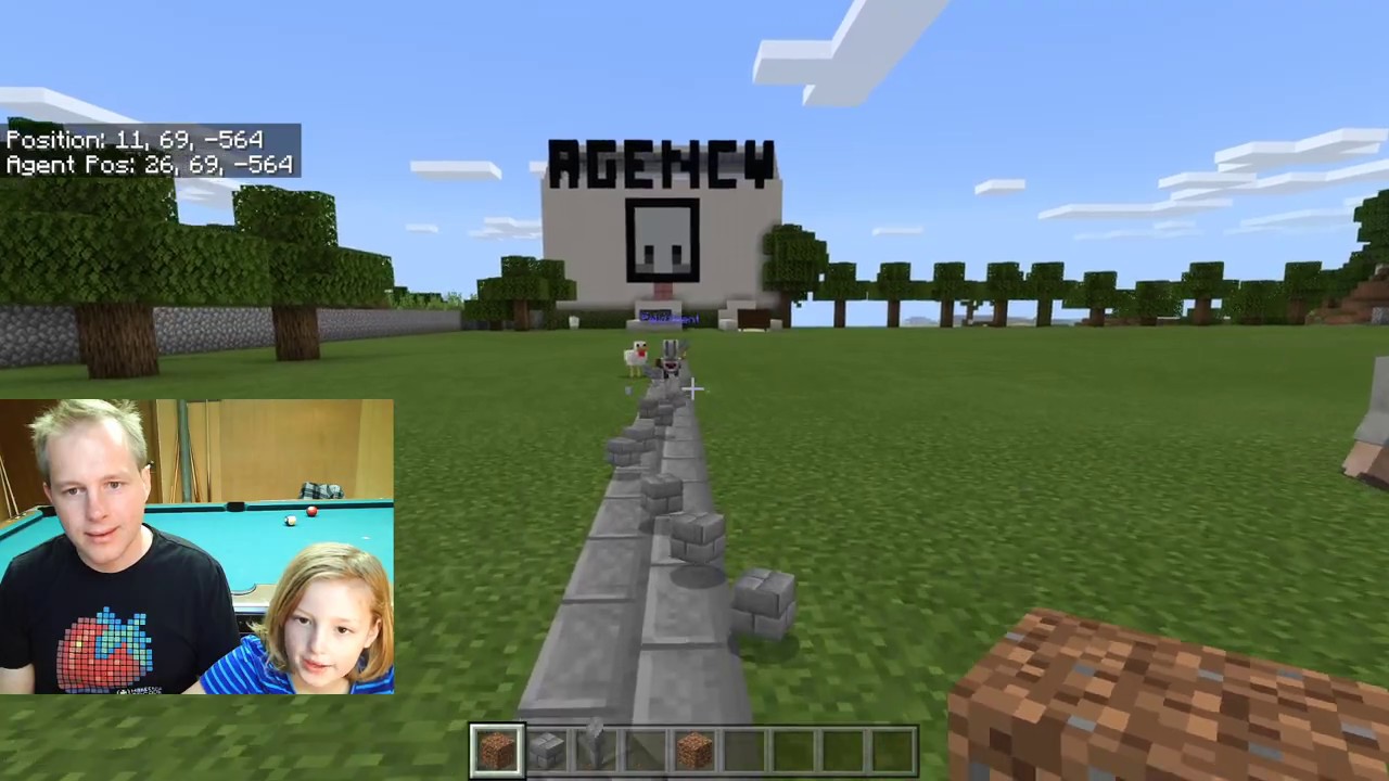 MakeCode for Minecraft:Education Edition - Sidewalks with the Agent