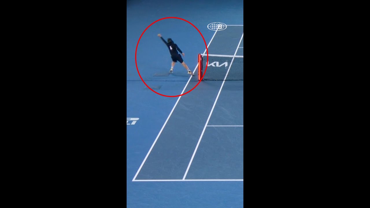 Ball kid takes a screamer! 🔥 #9WWOS #AusOpen