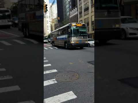 2004-2007 MCI D4500CL Bus #3156 on The Brooklyn Bound BM3 Express Bus To Sheepshead Bay, Brooklyn