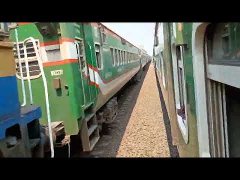 Rangpur Express Vs Banalata Express crossing At Mouchak Railway Station।। Bangladesh Railway।।