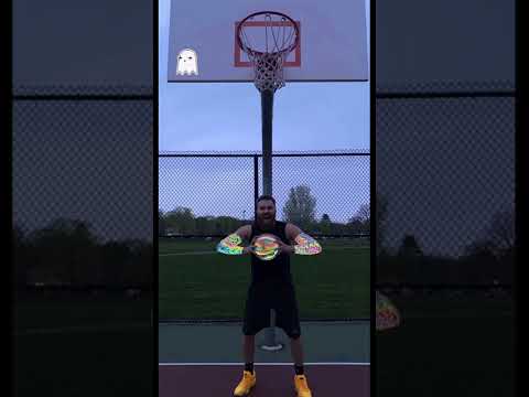 Scary things hidden in pictures (18+) #basketball #shorts