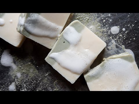 Beginner-friendly soap tutorial (+ how to calculate!) | How to Make Cold Process Soap