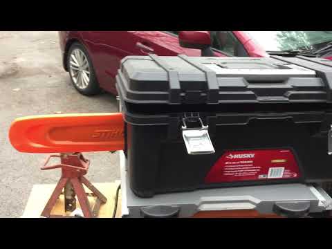 DIY Chainsaw storage/ Transport Box