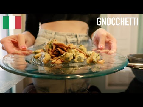 Northern Italian Potato 🥔 and Nettle 🌿 Gnocchi with Mushroom 🍄‍🟫 sauce - Delicious and Exquisite 🇮🇹
