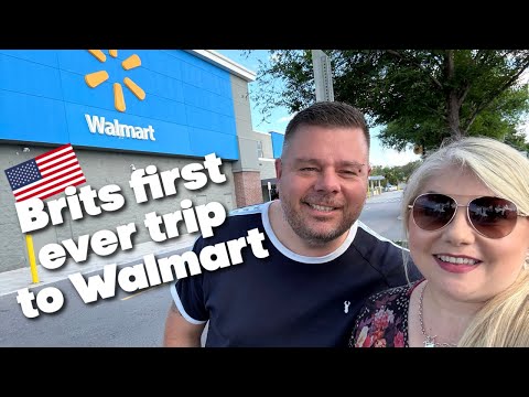 Brits first ever trip to Walmart 🇬🇧🇺🇸