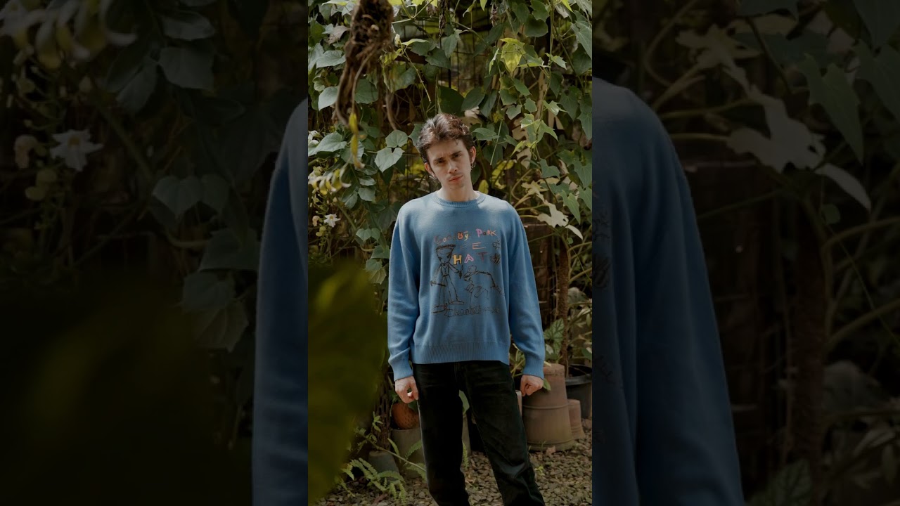 NEIRRE WHITE TSHIRT & SWEATER BLUE