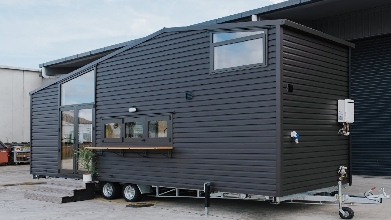 Possibly The Coziest Hilltop Tiny House I’ve Ever Seen