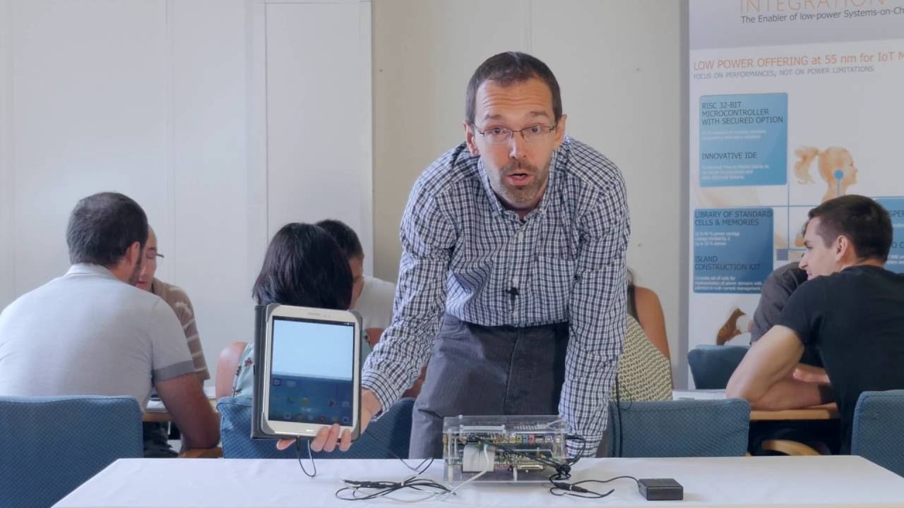 Cyprien presents the demonstration of our innovative Voice Activity Detector