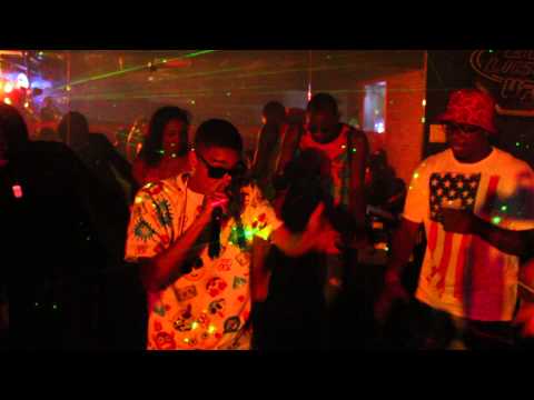 Phoenix CEO Of SNF performing "I Got Mo" @ Evolution Night Club (SNF Showcase)