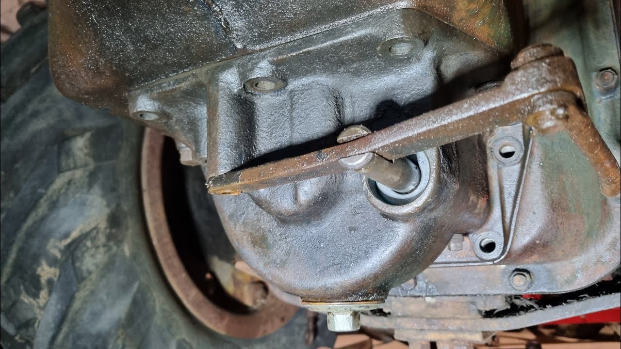 Fordson E27N PTO Unit Disassembly