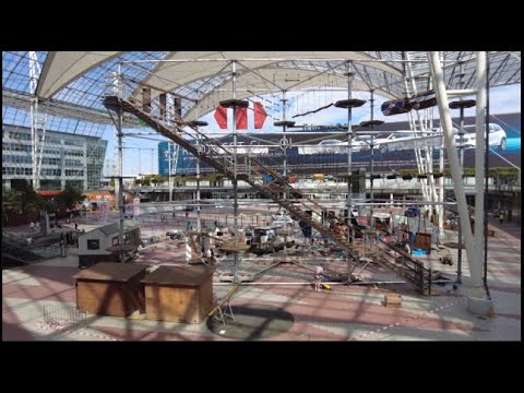 Action @ MAC Forum, Munich Airport