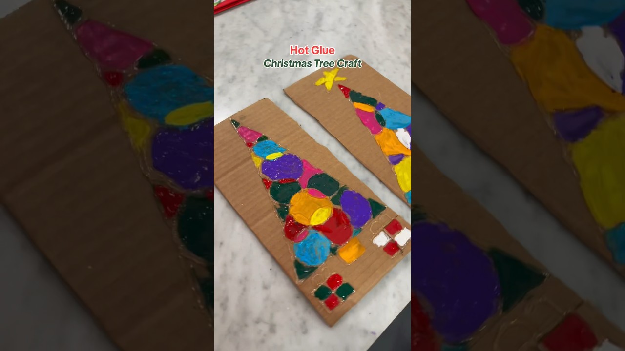 A Beautiful Craft Set Up In Just A Few Minutes! #shorts #christmastree