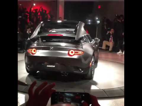 Mazda MX-5 RF / Retractable Fastback Is Just as Cool as a 911 Targa ...