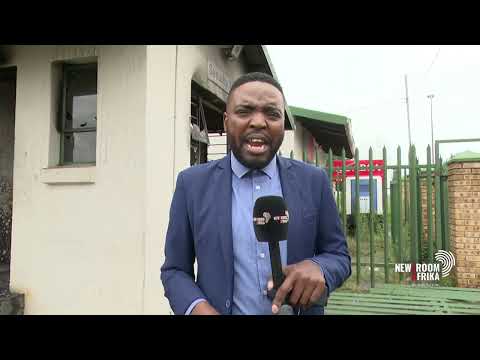 Kwa-Thema residents protest over prolonged power outages
