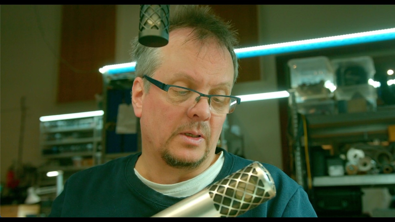 A first listen to the VÄRI microphone (full lenght)