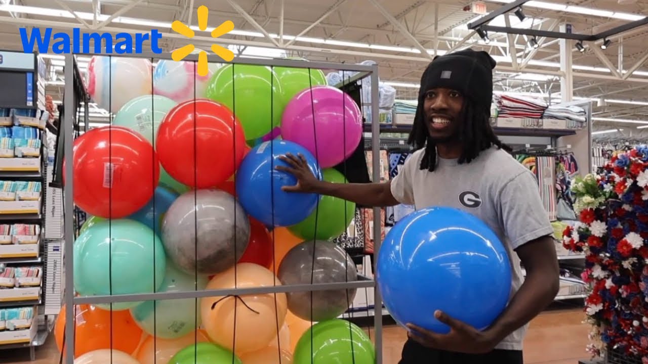 Having Fun In Walmart! 