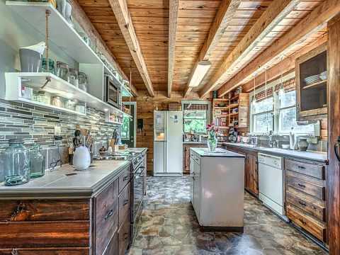 2025 Vesta Rd Lebanon, TN 37090