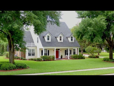 Tour a Luxurious Home in Clermont’s Magnolia Bay | Real Estate with Jamie Bevelacqua