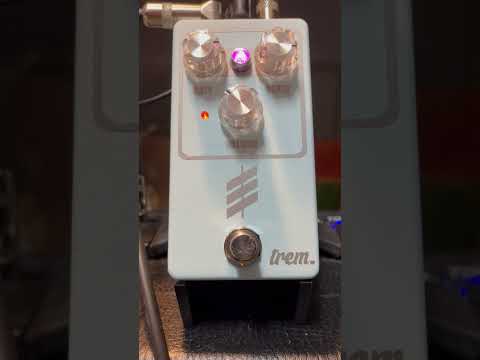 PedalPCB Pendulum (Harmonic tremolo) PedalPCB Pendulum | Reverb