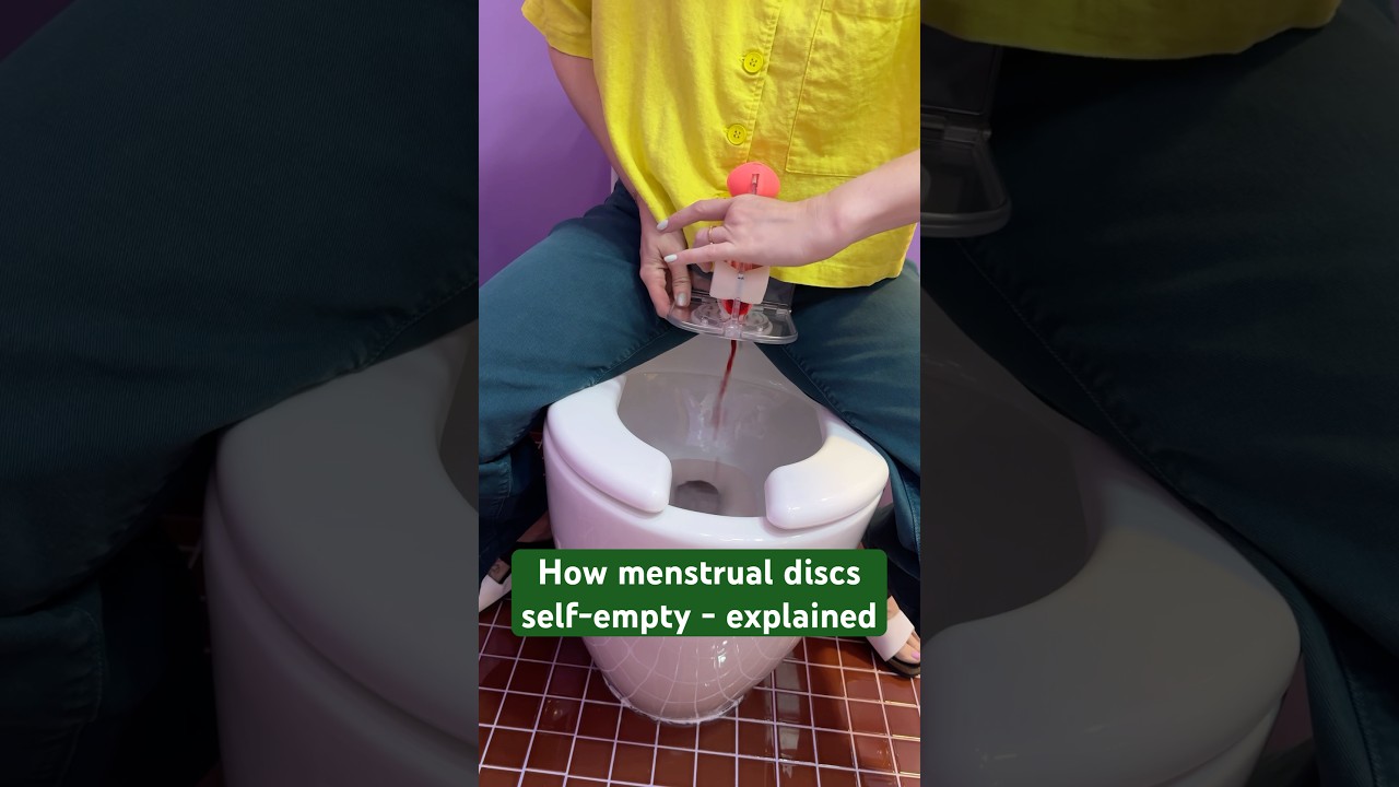 How menstrual discs self-empty - explained #shorts