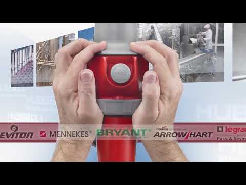 Advantage™ Series Switch Rated Pin & Sleeve Devices