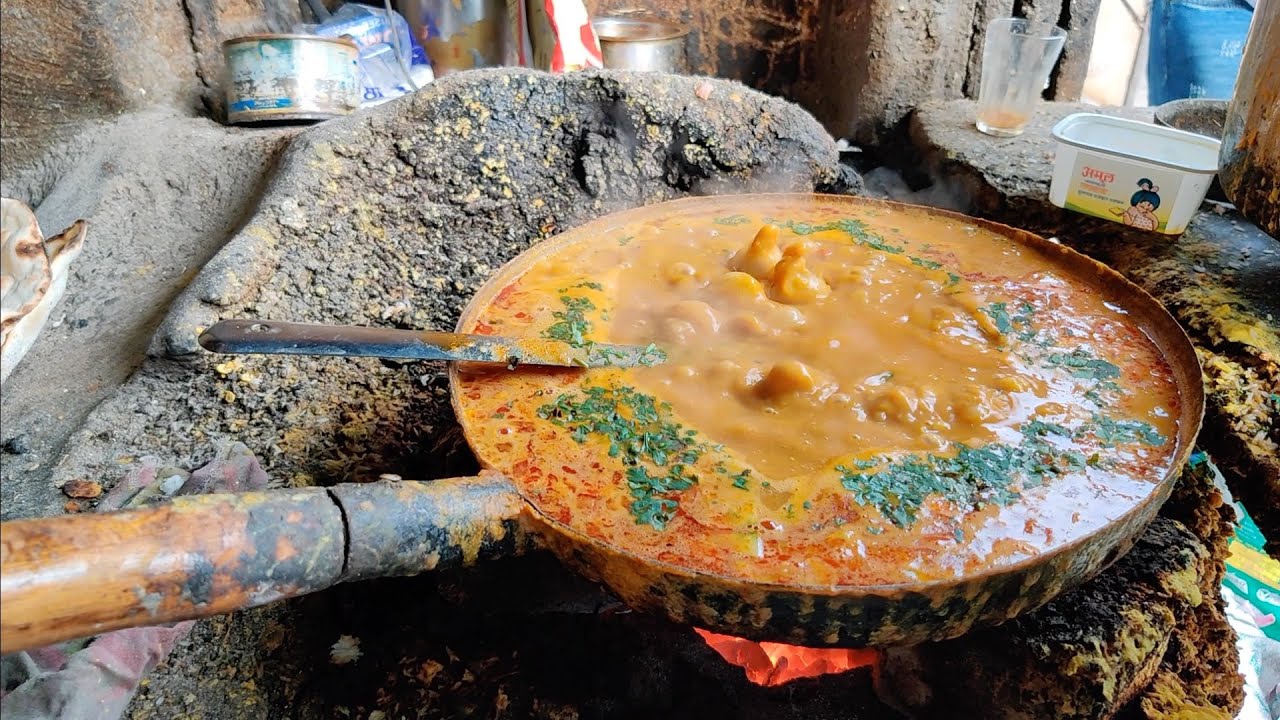 Famous Butter Dal Of Nagpur | Dhaba Style Dal Rice | Indian Street Food ...