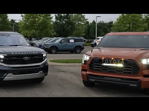 2 FULL SIZE SUV’s with combined window stickers of $160,000‼️ Sequoia VS Expedition 😱 WHO wins??