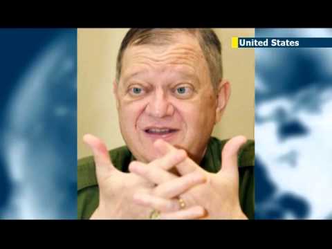 Novelist Tom Clancy dies aged 66: Clancy was author of Patriot Games and Hunt for Red October
