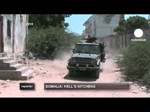 euronews reporter - Comedores de beneficencia en Somalia