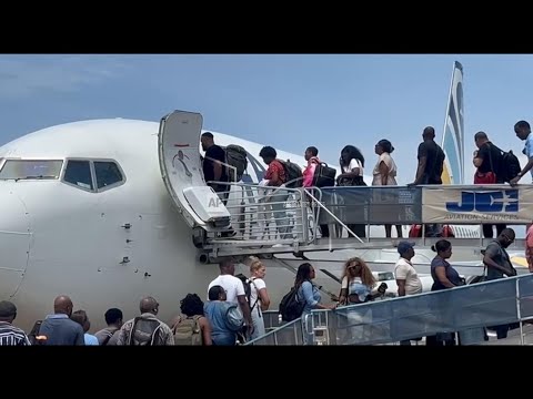 Haitians crowd airport as US travel ban deadline approaches