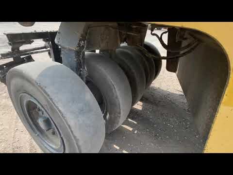 Bomag BW-12R Rubber Tire Wheel Packer - Gavel Roads Online Auctions