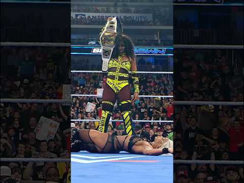 Naomi had to remind everyone to Proceed With Caution ⚠️