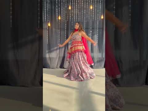 Chittiyaan Kalaiyaan #weddingchoreography #dancecover #sangeetchoreography