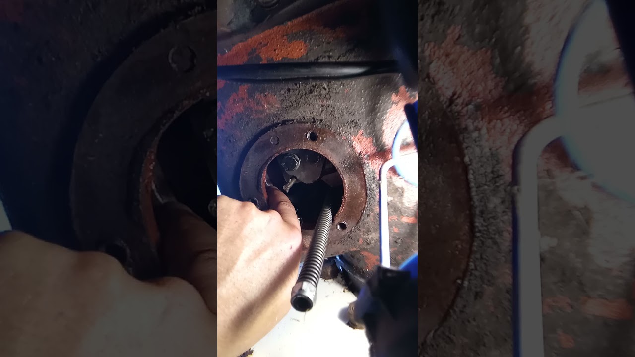 David brown 990  hydrolics   stuck on lift, fix
