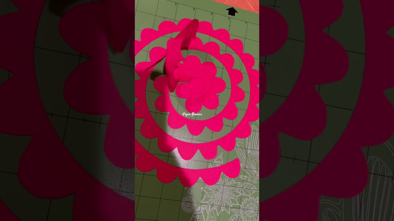 DIY paper flowers using Cricut