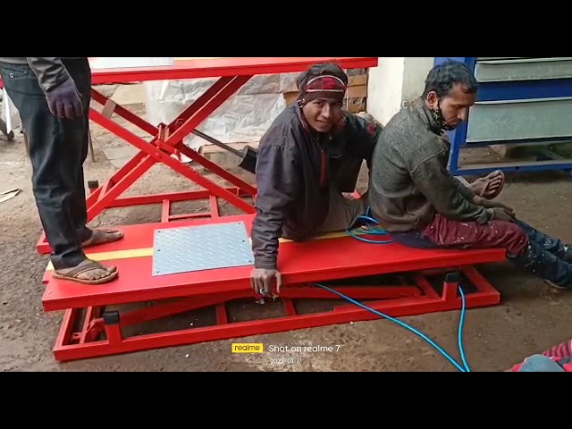 Two Wheeler Lift - Maruti Two Wheeler Pneumatic Lift 180 KG ...