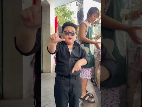 Lại một phiên bản nữa của “con trai bà bán bánh mì”