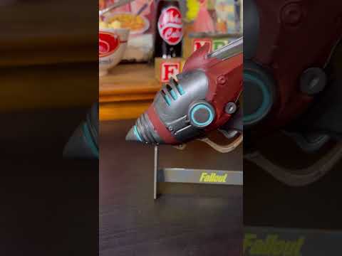 Unboxing the Fallout ALIEN BLASTER💥