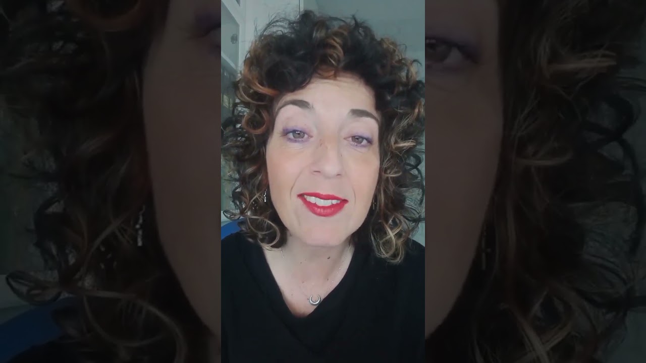 👉 SIGNS OF A HYPOCRITICAL PERSON