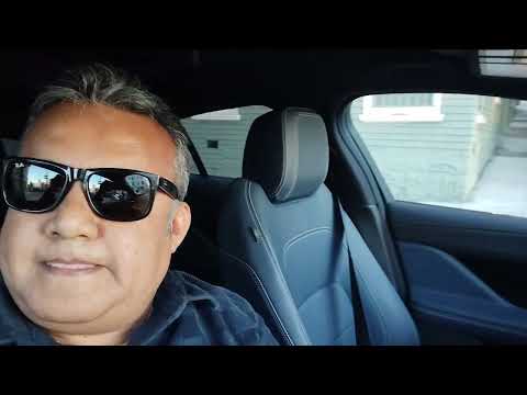 Waymo Driverless Car - San Francisco 2025