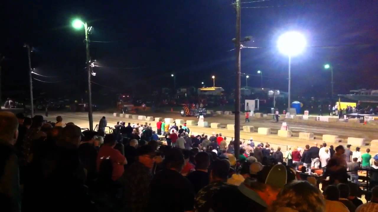Paris truck and tractor pull (part 2)