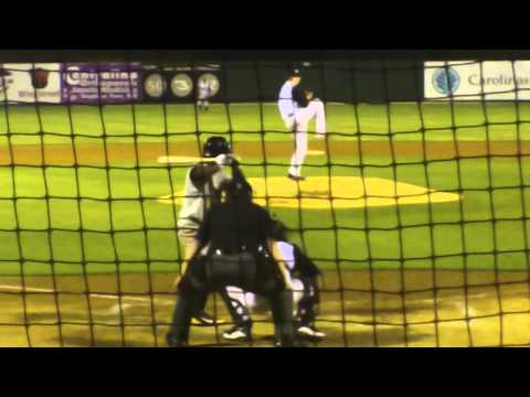 Kannapolis LHP Ryan Bollinger vs. West Virginia 2B Dilson Herrera, 5.21.13
