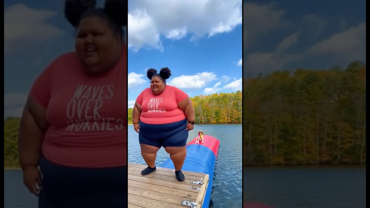 Alright Becky, nice and easy. 🚀🌊 #becky #swimming #funny #funnyshorts #comedy #comedyshorts