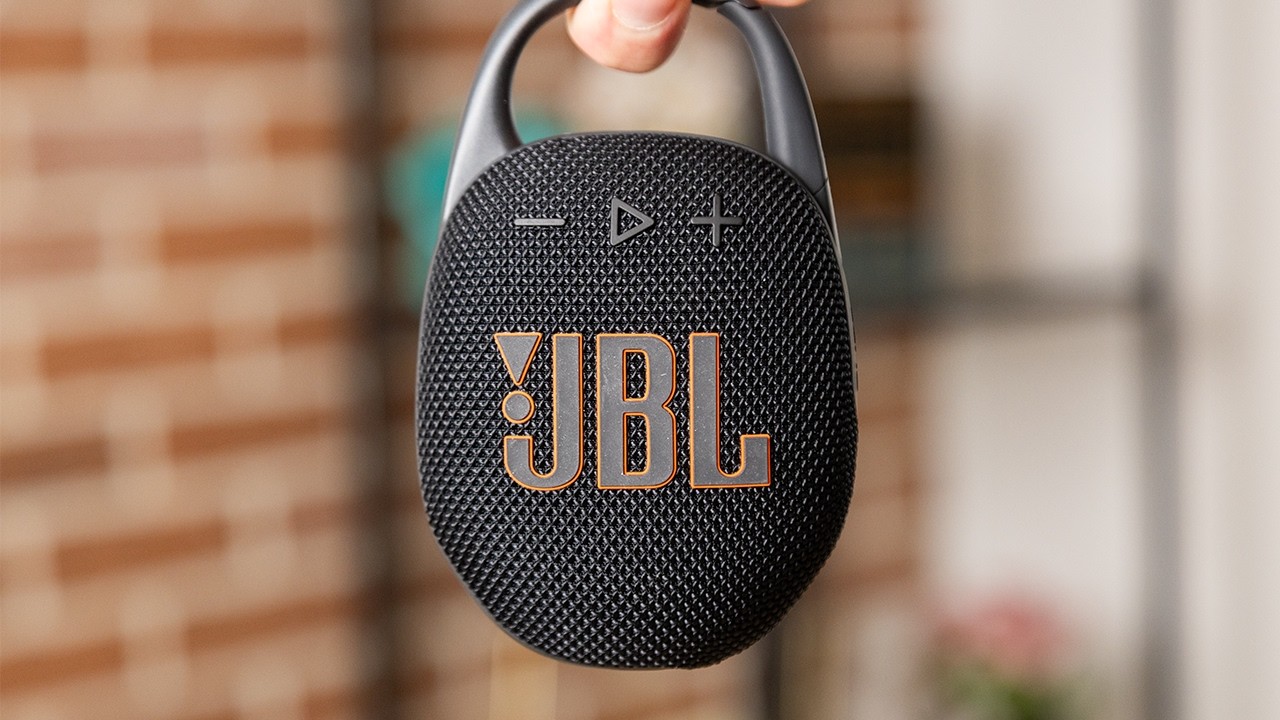 JBL Clip 5 Review (2026) | Watch Before You Buy