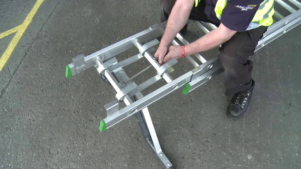 Easi Dec Ladder Stand off
