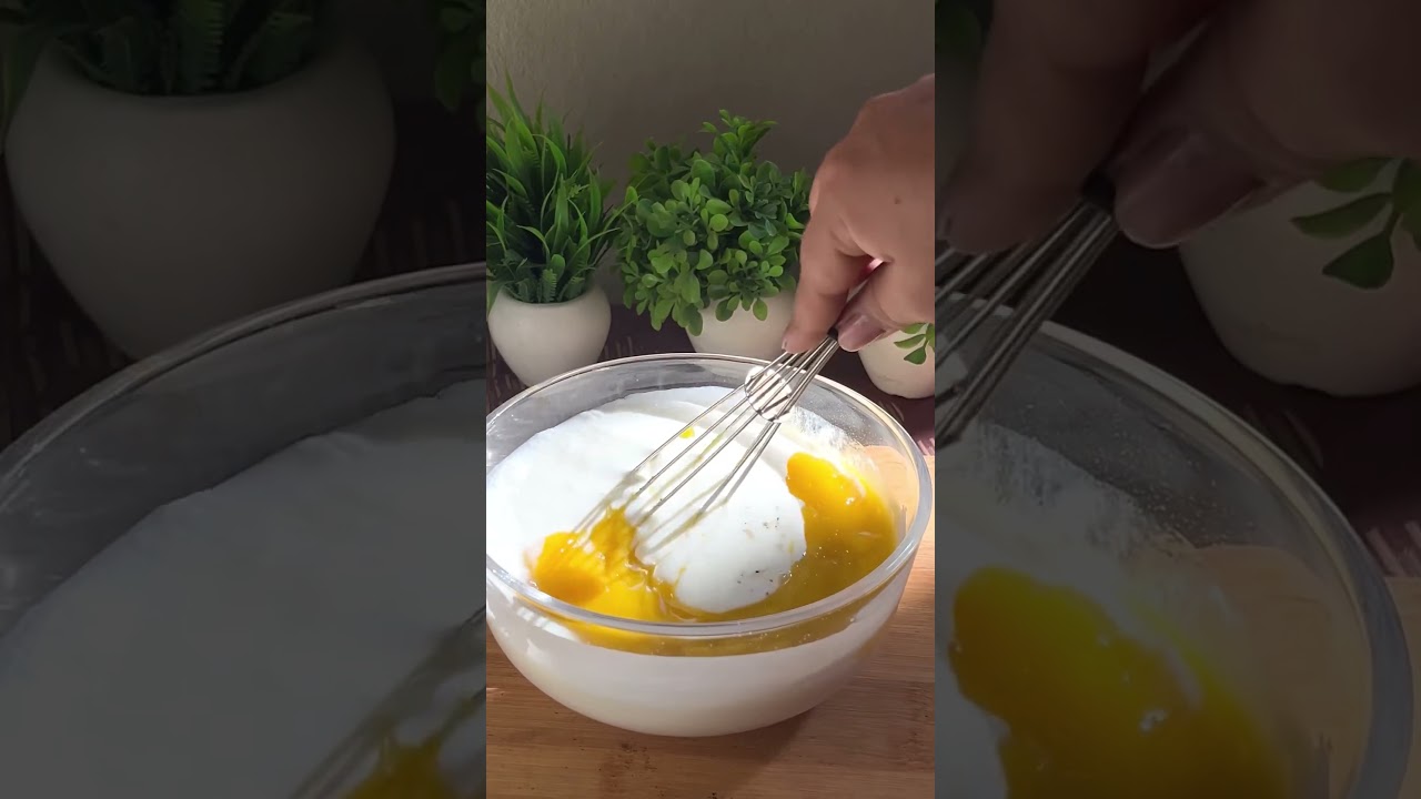 Mango Lassi Recipe 🥭🥤 | Creamy Summer Drink Recipe #shorts #mangolassi #summerdrink  #viralshorts