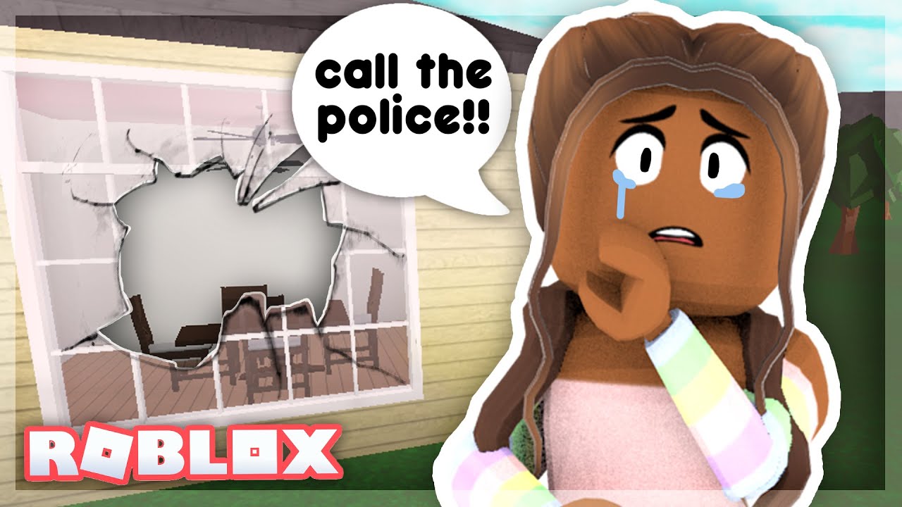 WE GOT ROBBED! MOVING TO BLOXBURG ROLEPLAY!