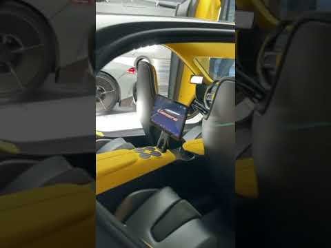 The interior of the Koenigsegg Gemera!! 😯...