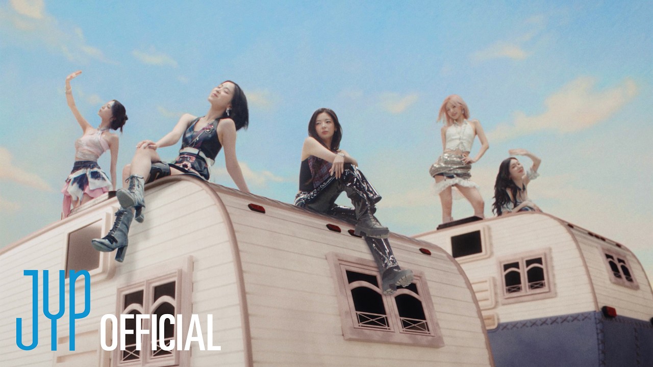 ITZY “Motto” M/V