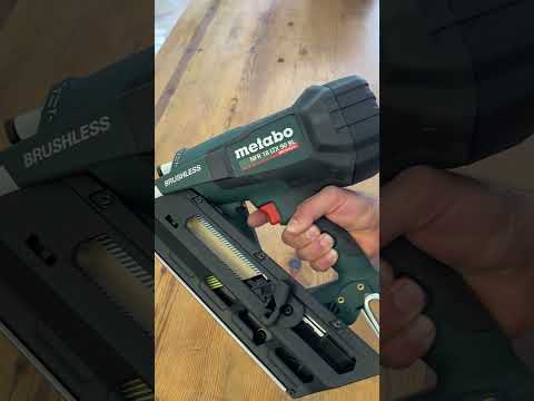 Metabo NFR 18 LTX 90 BL nail gun with 3.1x90mm galvanized nails. #işbirliği